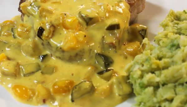 Recept "Steak met frieten en peper roomsaus" | njam!